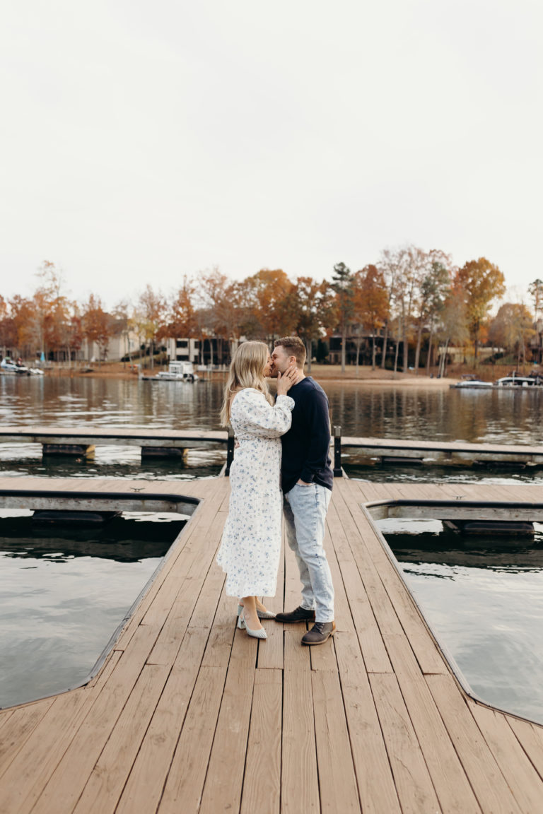 THE POINT ENGAGEMENT PHOTOSHOOT | WES & RILEY | LAKE NORMAN, NC - Alli ...