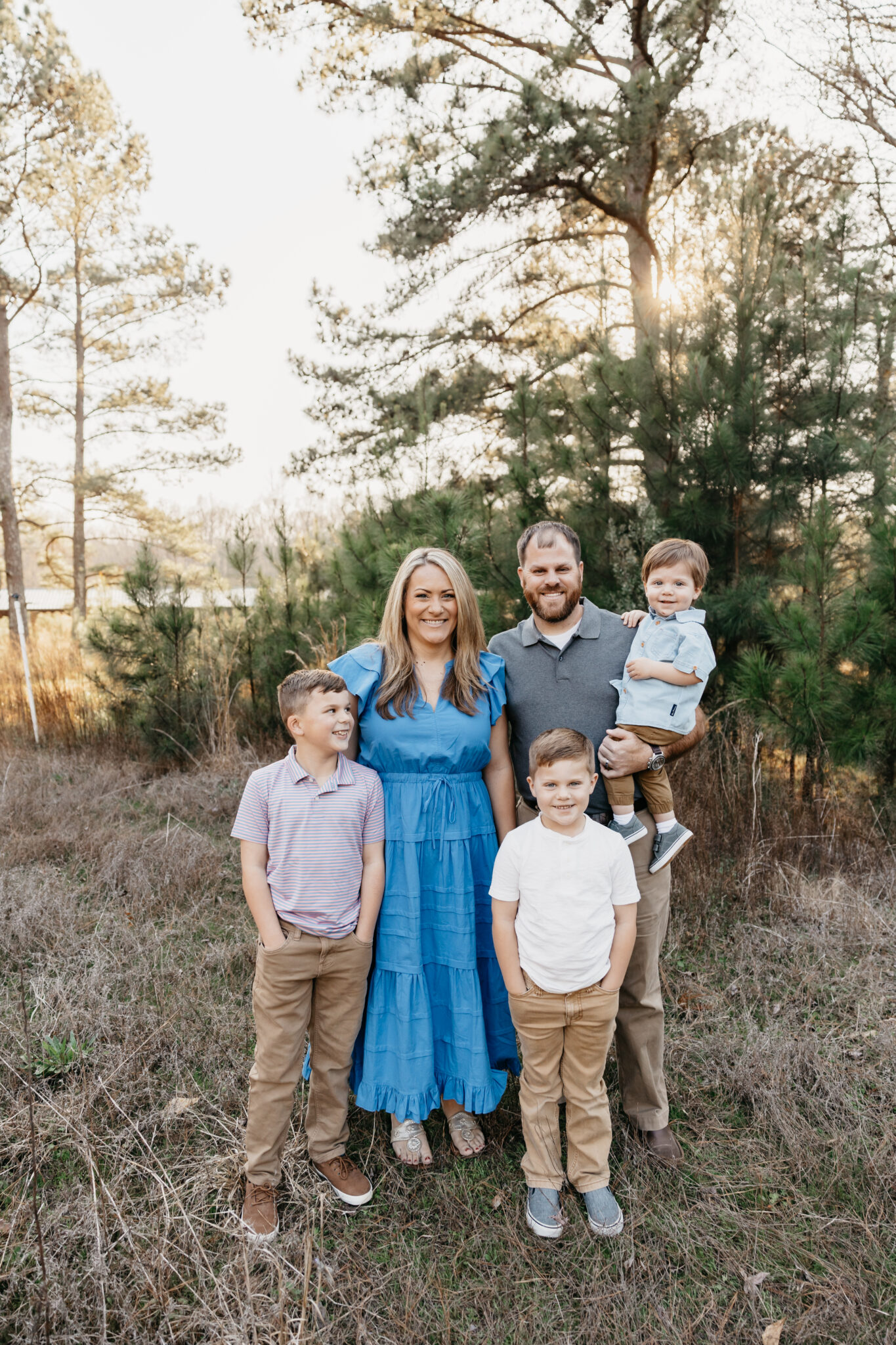 LATTA PARK FAMILY PHOTOSHOOT | THE REEVES FAMILY | HUNTERSVILLE, NC - Alli Campbell Photography